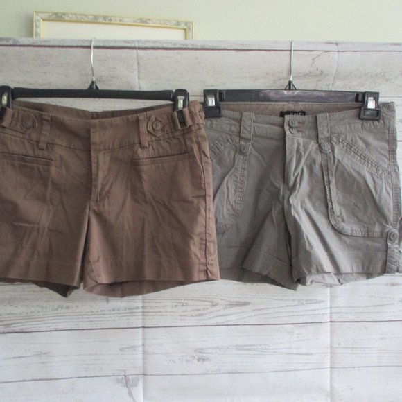 a.n.a | Shorts | 2 Pairs Of Ana Shorts Sz 6p Excellent Condition | Poshmark